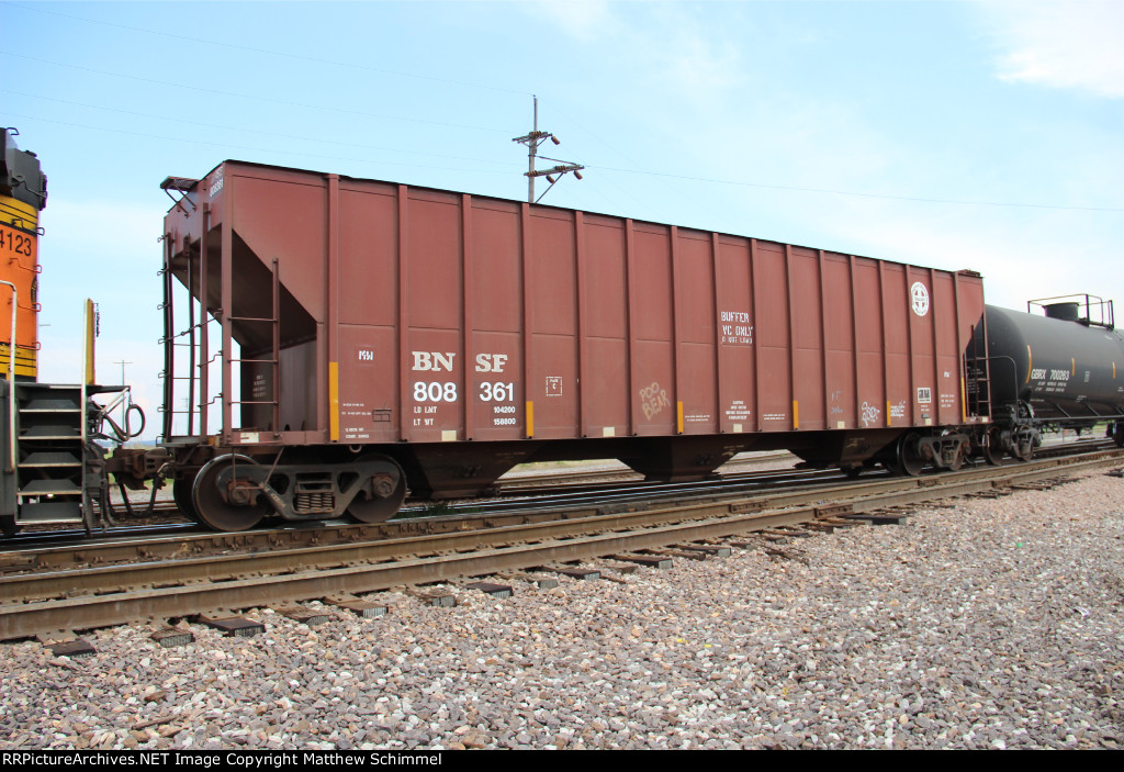 BNSF FMC Hopper Buffer Car